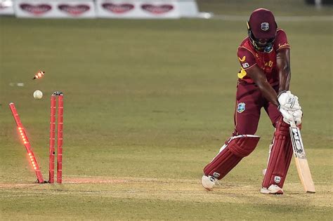 mohammad saifuddin bursts through nkrumah bonner s defences