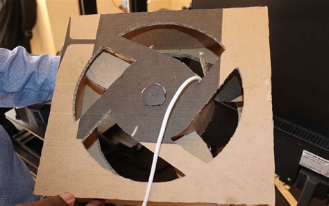How To Build A Simple Desktop Fan