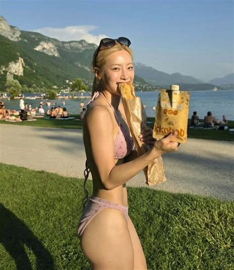 심으뜸 글래머 비키니 자태운동으로 다져진 탄탄 몸매 N샷 뉴스1