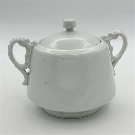 Сахарница с фигурными ручками, фарфор, Товарищество М.С. Кузнецова ...