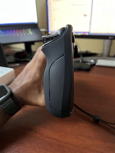 New Spigen Rugged Armor Arrived I Love The Hard Rubber Feel To It