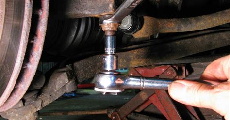 The Original Mechanic How To Replace The Outer Tie Rod End On A Dodge Caravan Plymouth Voyager