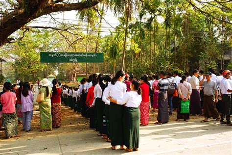 သံတွဲမြို့နယ်ရှိ စာစစ်ဌာနများ၌ ကျောင်း သား၊ ကျောင်းသူ များ တည်ငြိမ်အေးချမ်းစွာ စာမေးပွဲစတင်ဖ