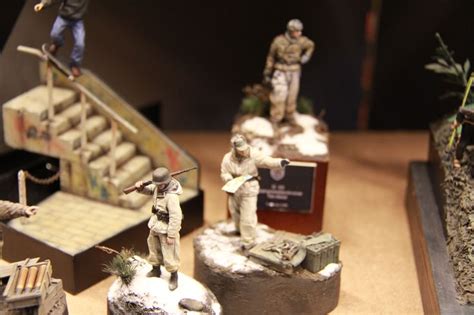 Winter Uniform Scale Model Challenge 2015 Birthday Candles Scale Models Figurines