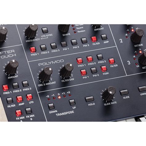 Sequential Trigon 6 Synthesizer Musik Produktiv