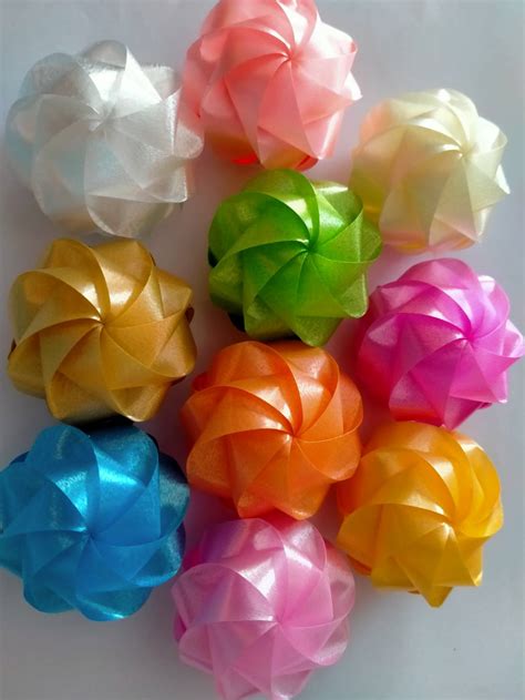 เหรียญโปรยทาน ดอกมะลิ ตัวเปล่า นำไปใส่เหรียญได้ มี 10 สี 50 ดอก พีแอนด์เอ็ม วันเดอร์ Thaipick