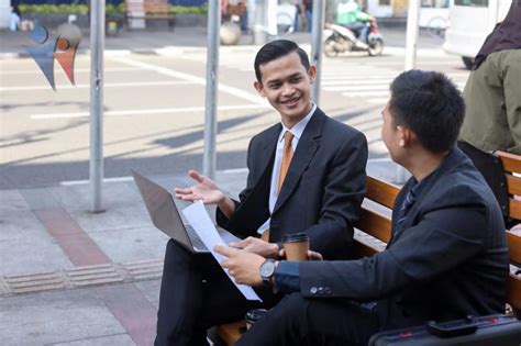 munshi khan on linkedin how to get a job in qatar from india