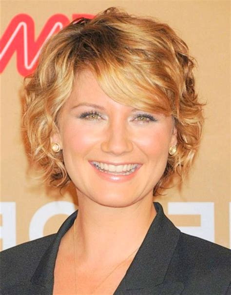 Hairstyles For A Round Face And Fine Hair