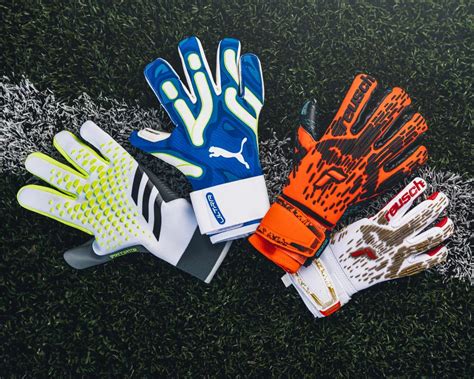 The Definitive Guide To Goalkeeper Gloves On The Line
