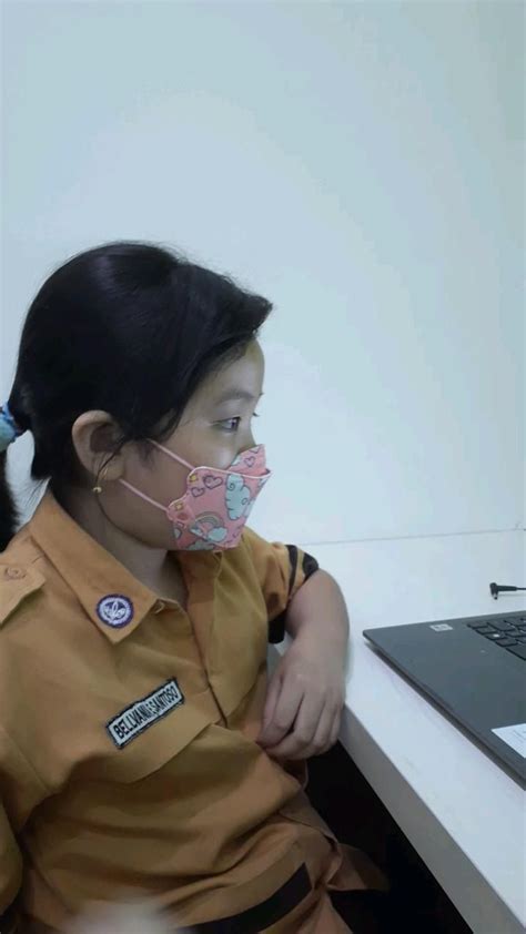 Vania Pertemuan 9 Codero Education Coding