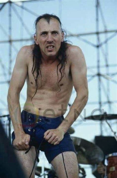 This Is The Most Unflattering Maynard Pic Ive Ever Come Across R