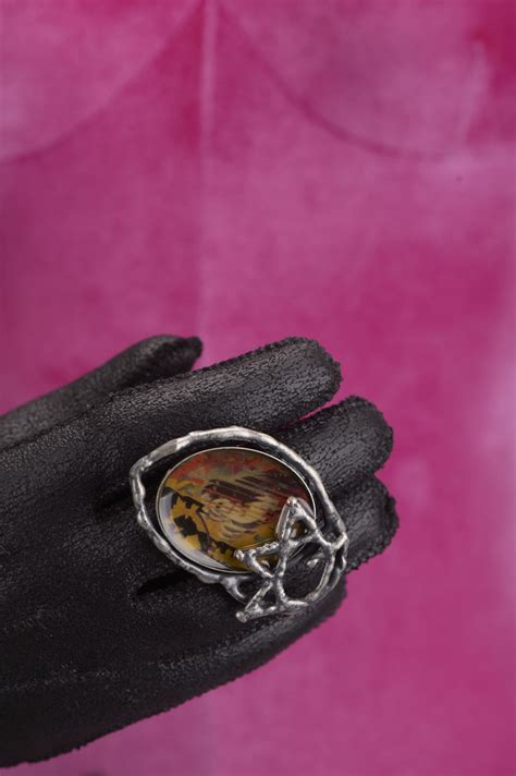 Nature Theme Ring Monkey Save The Queen