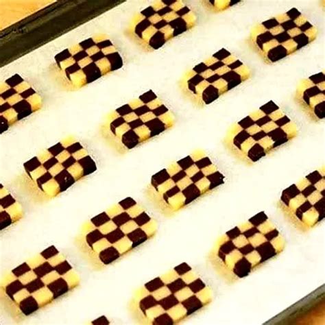 شیرینی شطرنجی عکس ویسگون