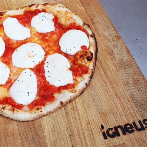 Igneus Pizza Prep Board Igneus Wood Fired Pizza Ovens