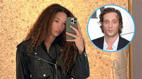 Meet Ashley Moore Amid Rumors Shes Dating Jeremy Allen White In