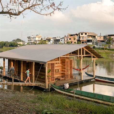 Natura Futura And Juan Carlos Bamba Create Floating House In Ecuador