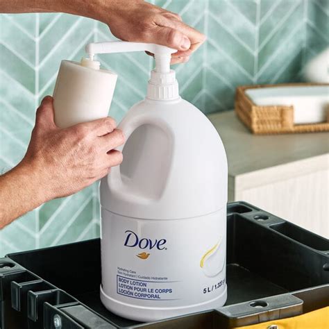 Dove Hydrating Care 5 Liters 132 Gallon Lotion 3case