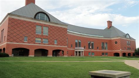 Chicago Inno A Uiuc Researcher Just Got 1 5m To Create Robot Assistants For The Elderly