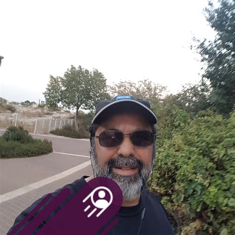 שתפו כי מגיע לו🙏🏻 ביבי הצדיק מס 1 שהשמלאנים יתפוצצו וילכו כפרות עליו גבור ישראל עוזי בועז עוזר