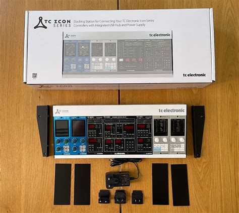 Tc Electronic Icon Dock Controller Docking Station Reverb