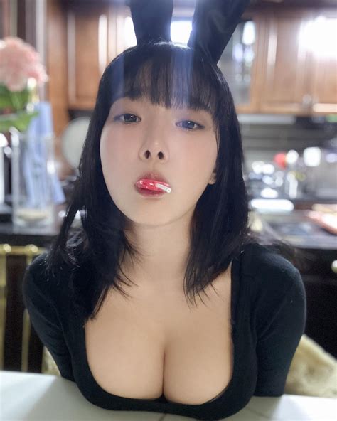 Kang In Kyung 강인경 Collection Kang In Kyung Collection