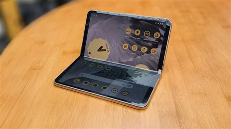 The Pixel Fold Finally Fixes Android S Garbage Multitasking UI Android Central