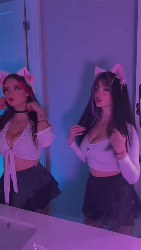 Burch Twins On Twitter Twinning Https T Co Cxg Hdjbp Twitter