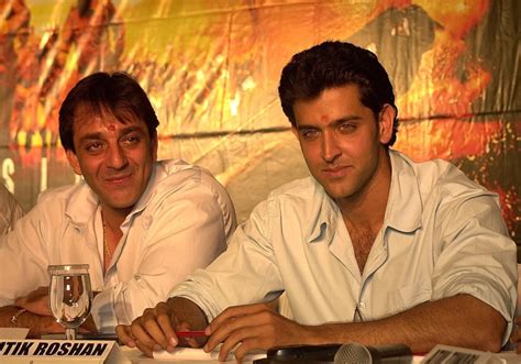 بیماری های مادرزادی ریتیک روشن بازیگر معروف هندی از ۱۱ انگشتی بودنش