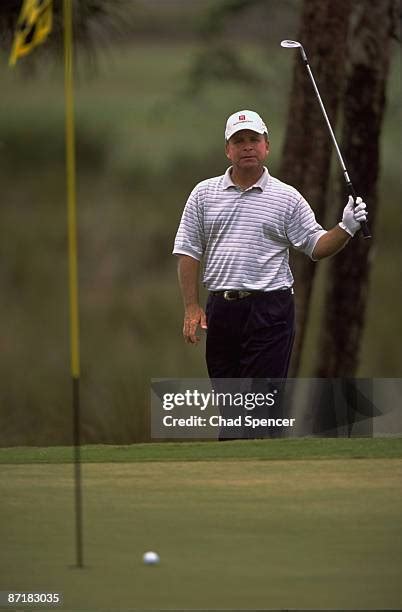 Mark Mccumber Photos And Premium High Res Pictures Getty Images