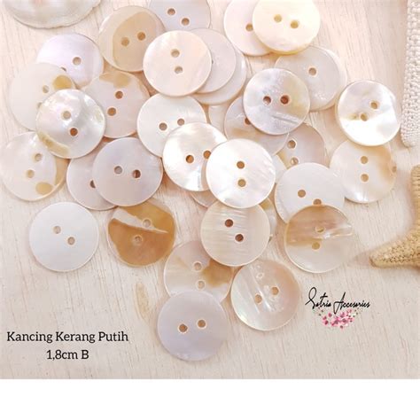 Jual Kancing Kerangkancing Kerang Putih Ukuran 18cm Akancing Hias Lubang 2isi 100pcs
