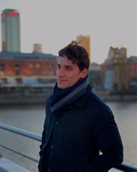 Daniel Murillo Enseñó Su Cuerpote De Verano En Pleno Invierno Argentino La Teja