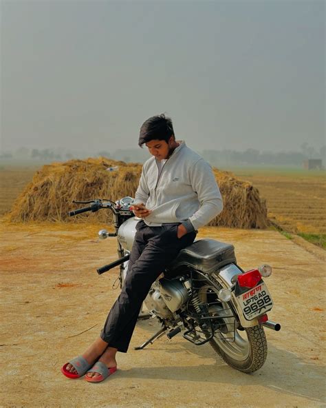 Dev Mishra (@_._devmishra) • Instagram photos and videos