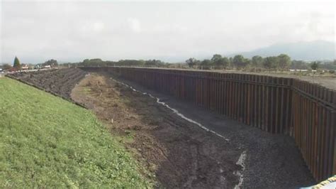 「フロンティア堤防」（耐越水堤防 アーマーレビー堤防）は安価で短期間に全国の河川の安全度を大きく高めることができるようです Togetter [トゥギャッター]