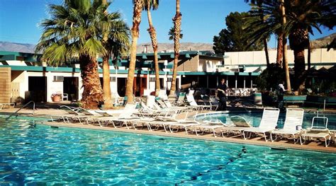 데저트핫스프링스 스파 호텔 Desert Hot Springs Spa Hotel 데저트 핫 스프링스 호텔 리뷰 And 가격 비교