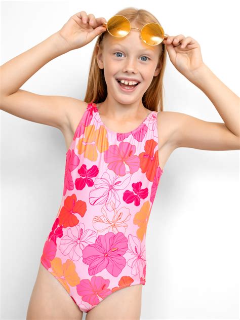 Купальник слитный Mark Formelle Для девочек купить с доставкой по выгодным ценам в интернет