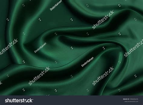 Emerald Green A Color That Captivates