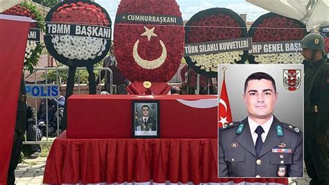 Şehit Binbaşı Osman Ayan Son Yolculuğuna Uğurlandı Son Dakika Haberleri Milliyet