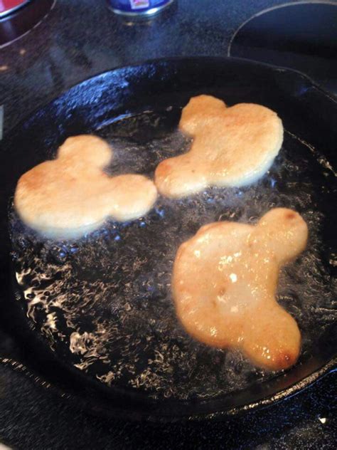 Mickey Mouse Frybread Fry Bread Food Desserts