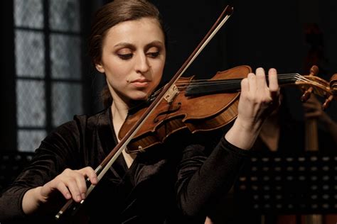 Violin Bowing Techniques Guide To Different Violin Bowing Method Phamox Music