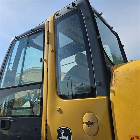 9202944 John Deere 330c Lc Cab Assembly For Sale