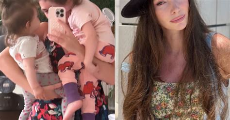 ვგიჟდები თქვენზე ნანუკა გოგიჩაიშვილი შვილებთან ერთად გადაღებულ ფოტოს გვიზიარებს Marao