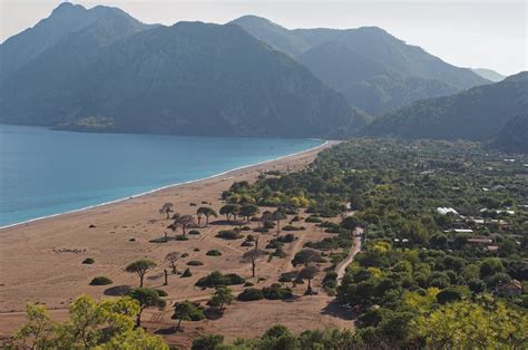 Топ 5 самых популярных направлений для отдыха у российских туристов