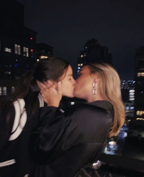 Wlw Sapphic Lgbt Cute Lesbian Couples I Need A Girlfriend Need A