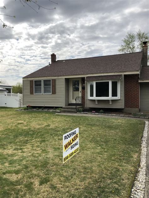 Can You Replace A Roof In The Fall Walker Roofing And Siding