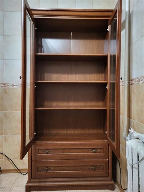 Сервант вітрина — ціна 3000 грн у каталозі Шафи Купити товари для дому та побуту за доступною