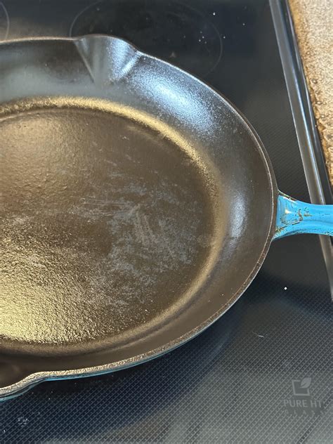 Do You Think The Enamel Is Covering The Entire Pan Including Cooking Surface It Looks Like The