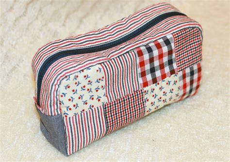 Patchwork Make Up Bag Tutorial Free Tutorial Net