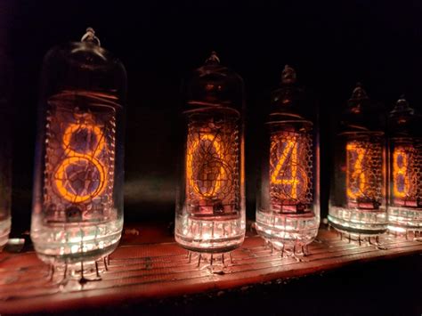 Часы на газоразрядных индикаторах ИН-14 с помощью arduino nano v2. | Пикабу