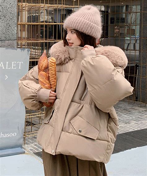 강추 정말이쁜 겨울 벌룬소매 털탈부착 후드 숏 패팅 에이블리