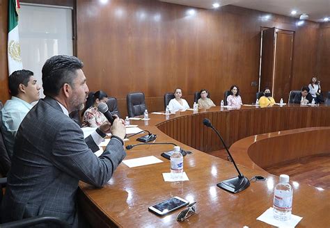 El Grupo Operativo Para La RealizaciÓn De La Consulta A Personas Con